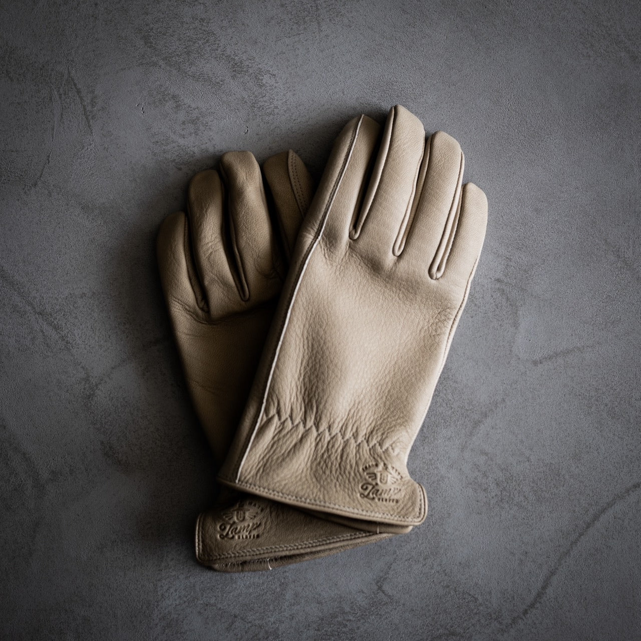 Lamp gloves ・ランプグローブス – anemoscope